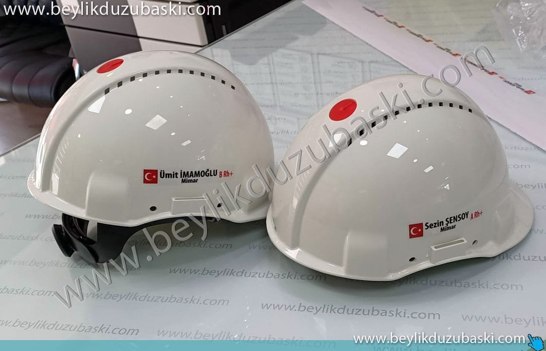 3M baret üzerine etiket baskısı - Beylikdüzü Baskı Merkezi, Ozalit